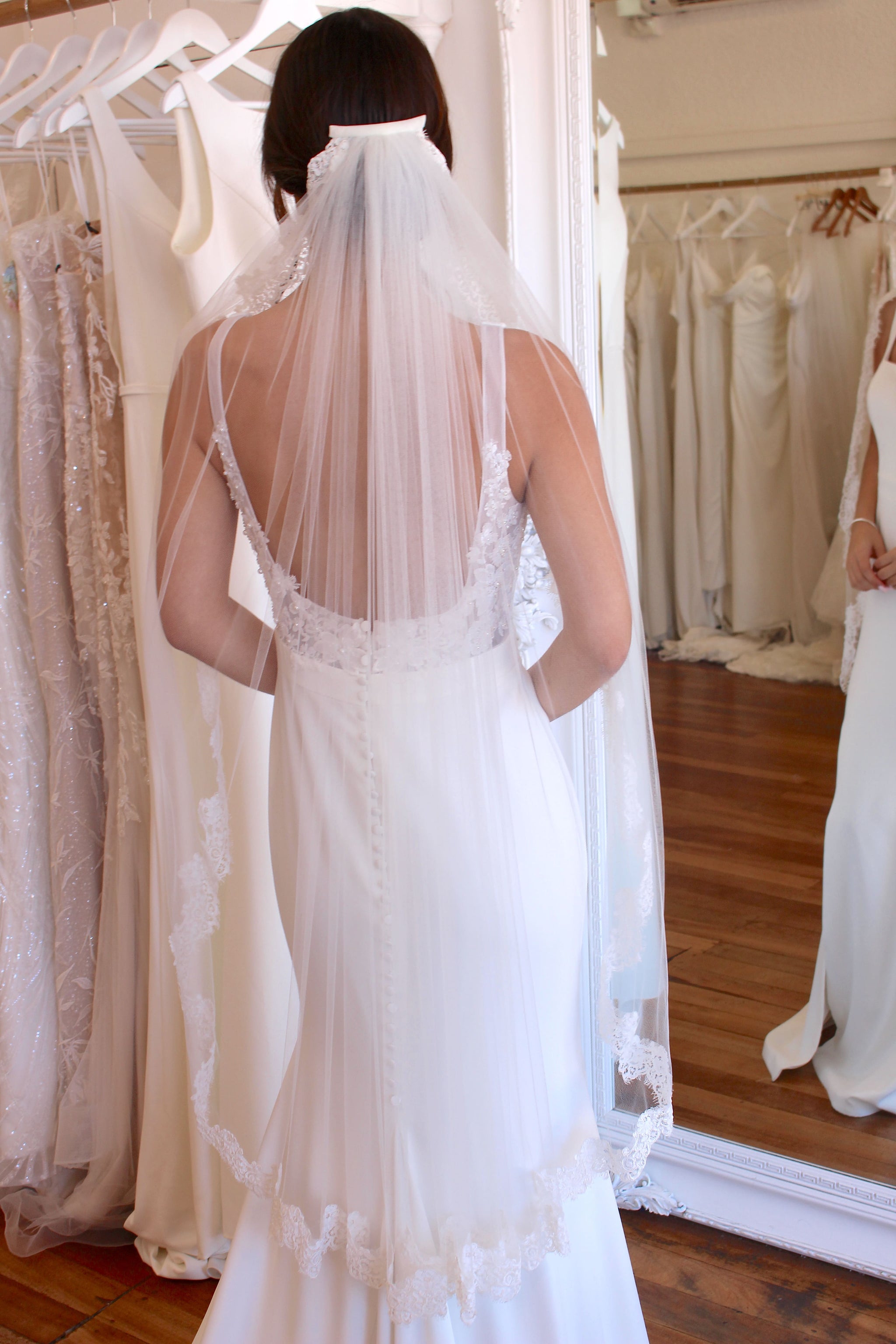 Merinda Lace Veil